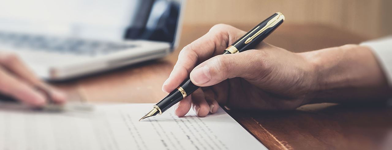 Hvornår er et tilbud bindende? | Aftaleloven forklaret